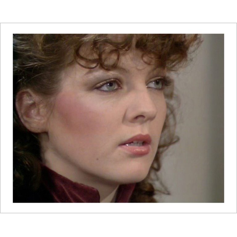 Sarah Sutton - Sarah Sutton